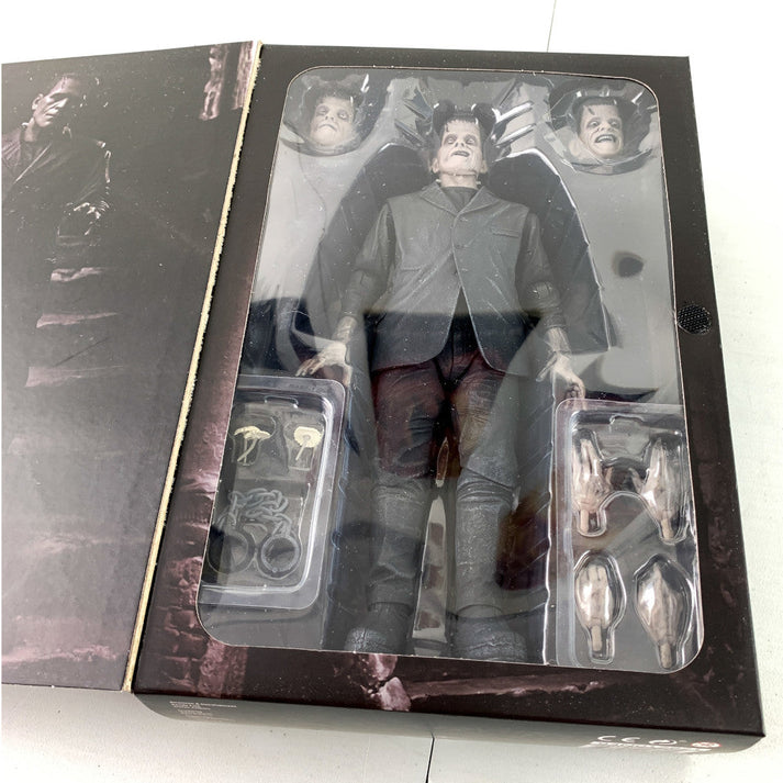 Universal Monsters Ultimate Frankenstein's Monster (Black & White) [AB ...